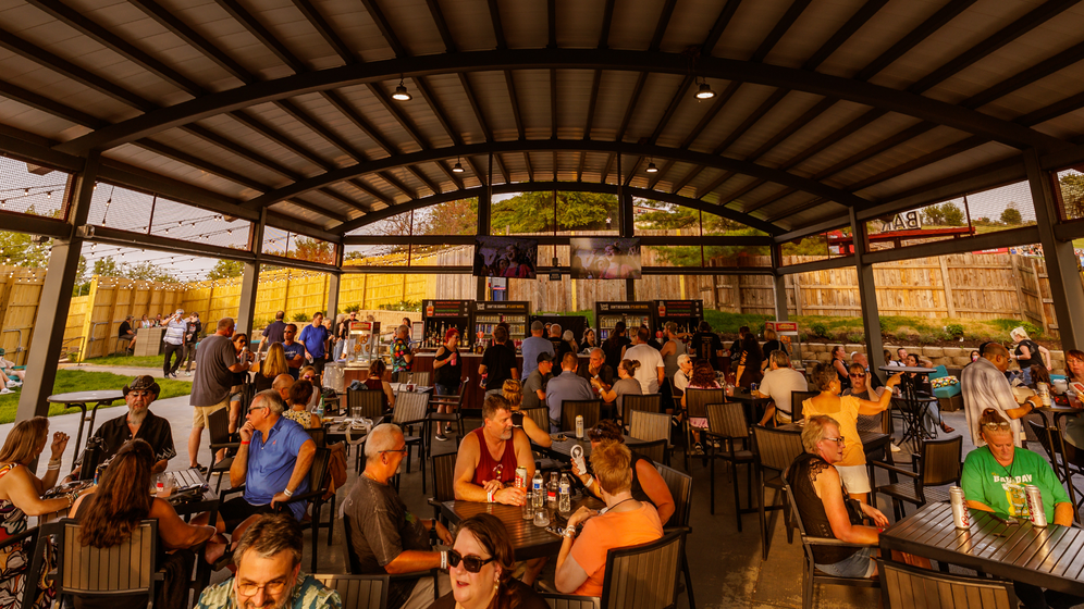 Stage Left Lounge at Credit Union 1 Amphitheatre