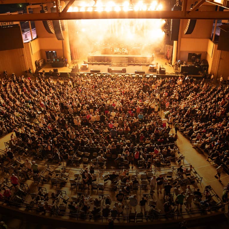 Ruoff Music Center: 2025 Season Ticket Packages