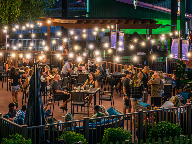 Credit Union 1 Amphitheatre Tickets & Schedule | Tinley Park Concert Venue