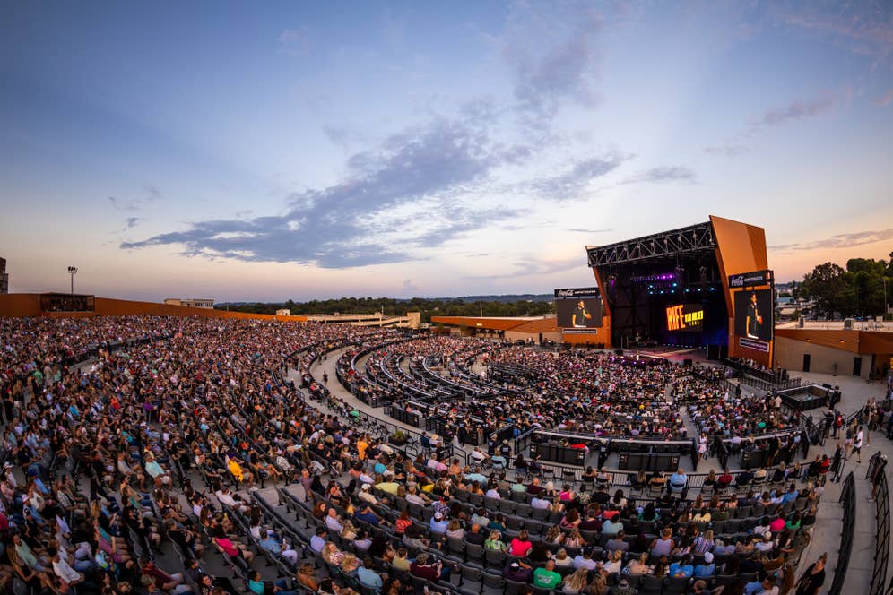 Visiting Coca-Cola Amphitheater: Parking, Amenities, Services ...