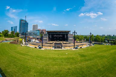 Allianz Amphitheater: Multi-Use Venue for Private Events in Richmond