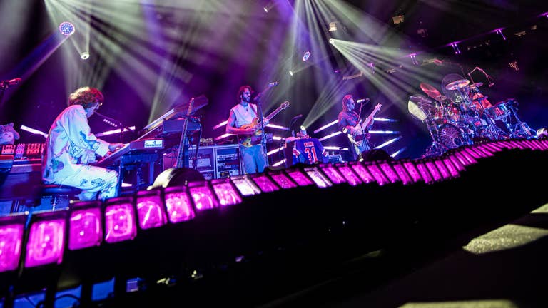 Deftones - 2026 Tour Dates & Concert Schedule - Live Nation