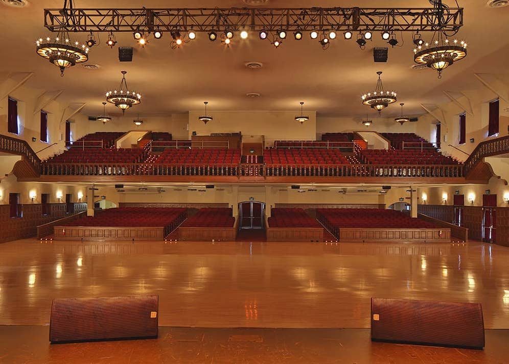 Riverside Municipal Auditorium - 2023 show schedule & venue information ...
